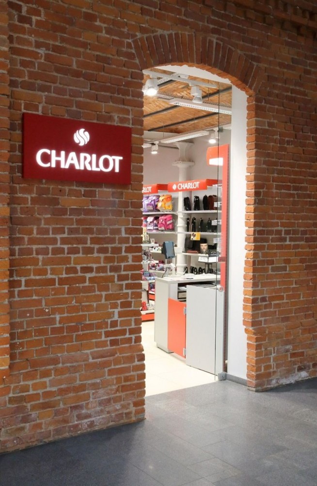 Charlot, parduotuvė - Info.lt